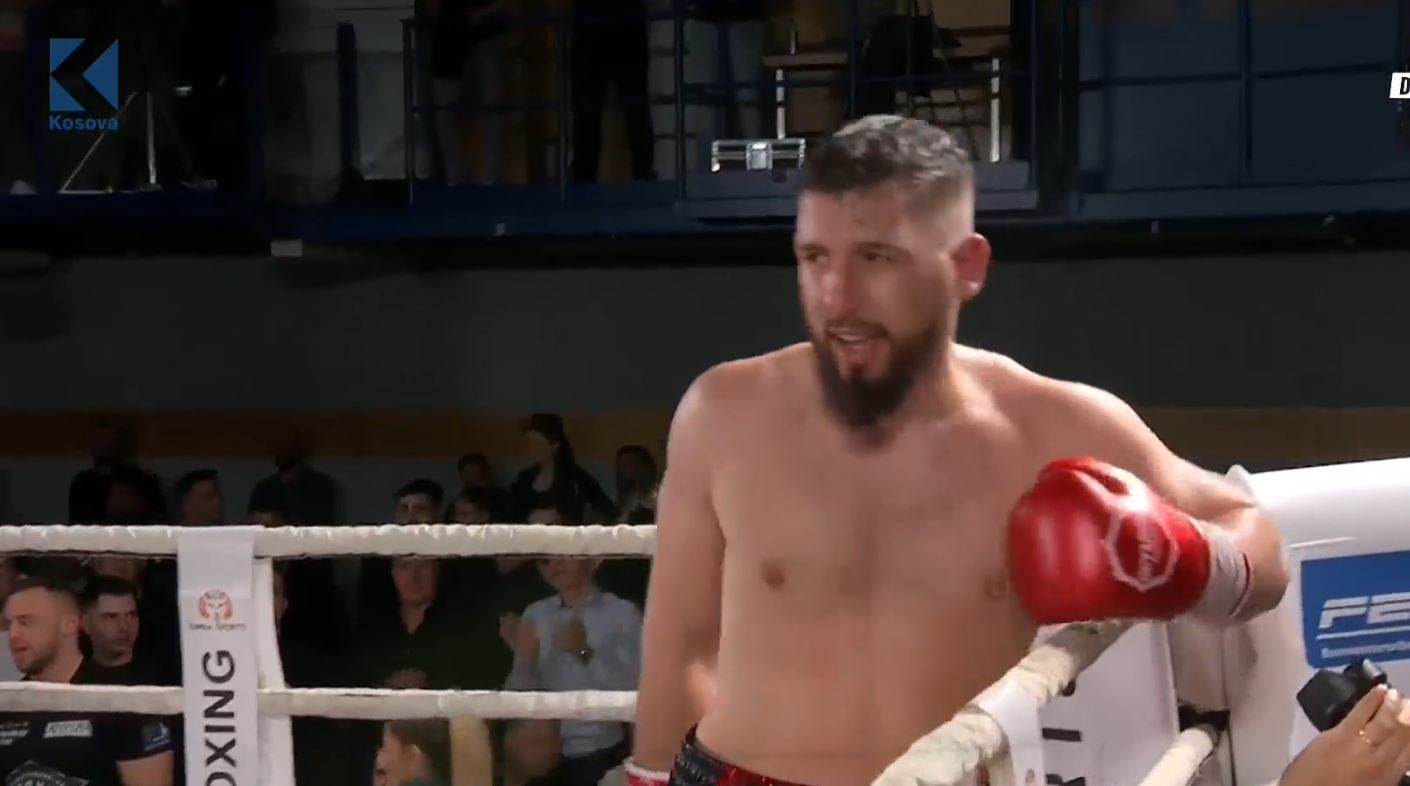 Jakaj me fitore ndaj boksierit serb Nikoliq Jakaj me fitore ndaj boksierit serb Nikoliq